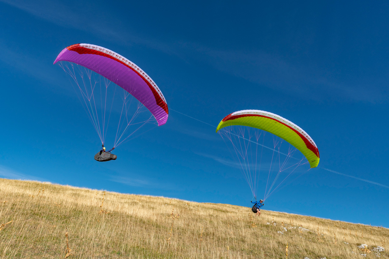 Gin Evora - Mid Wales Paragliding Centre